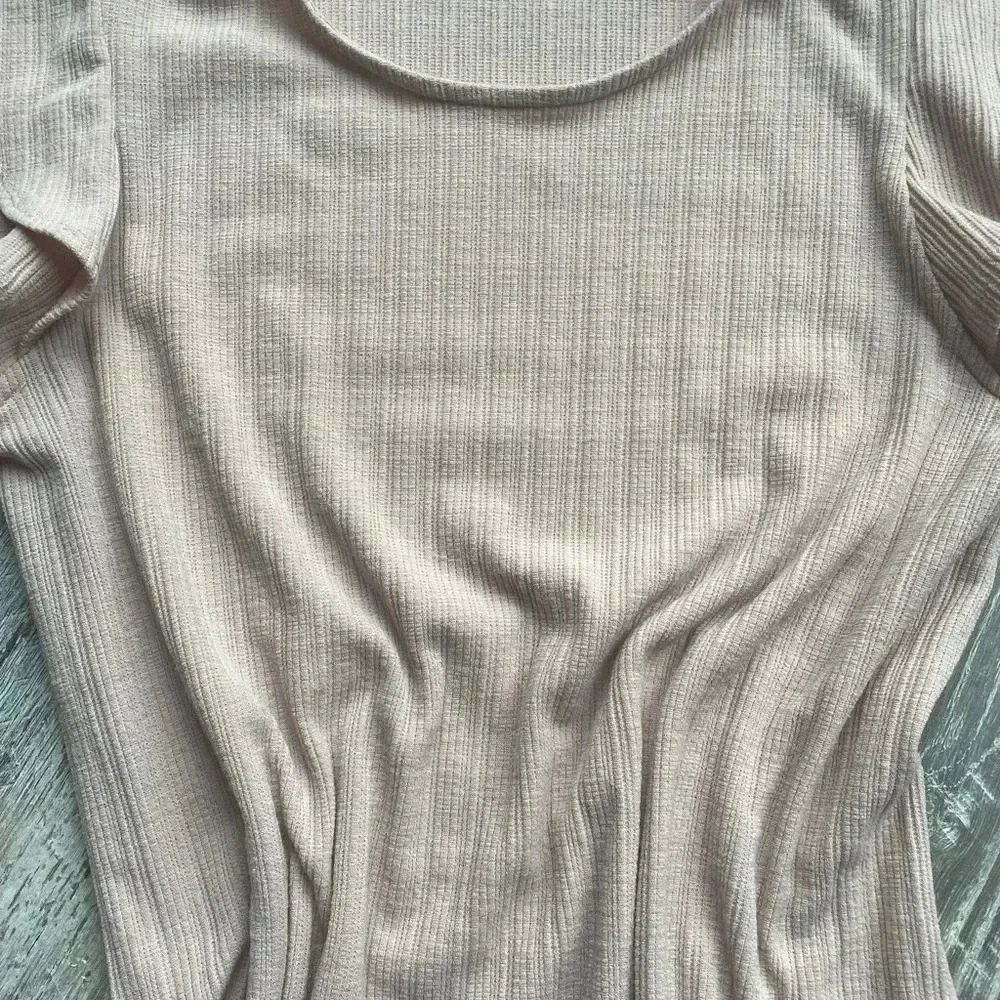 Ces Femme | Tops | Blush Ces Femme Flutter Sleeve Top | Poshmark